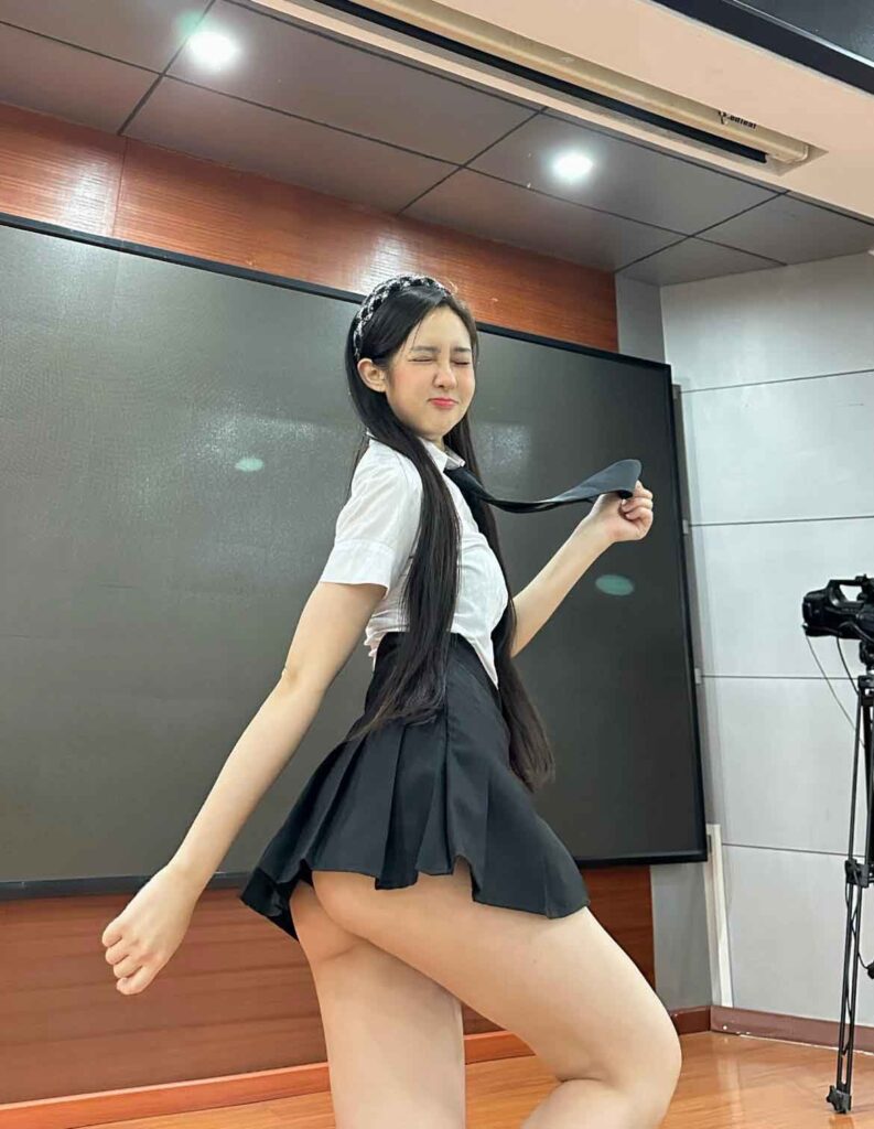 Suchayaa วาร์ปเด็ด Suchaya Srimaungmar สาว ดาว tiktok เซ็กซี่