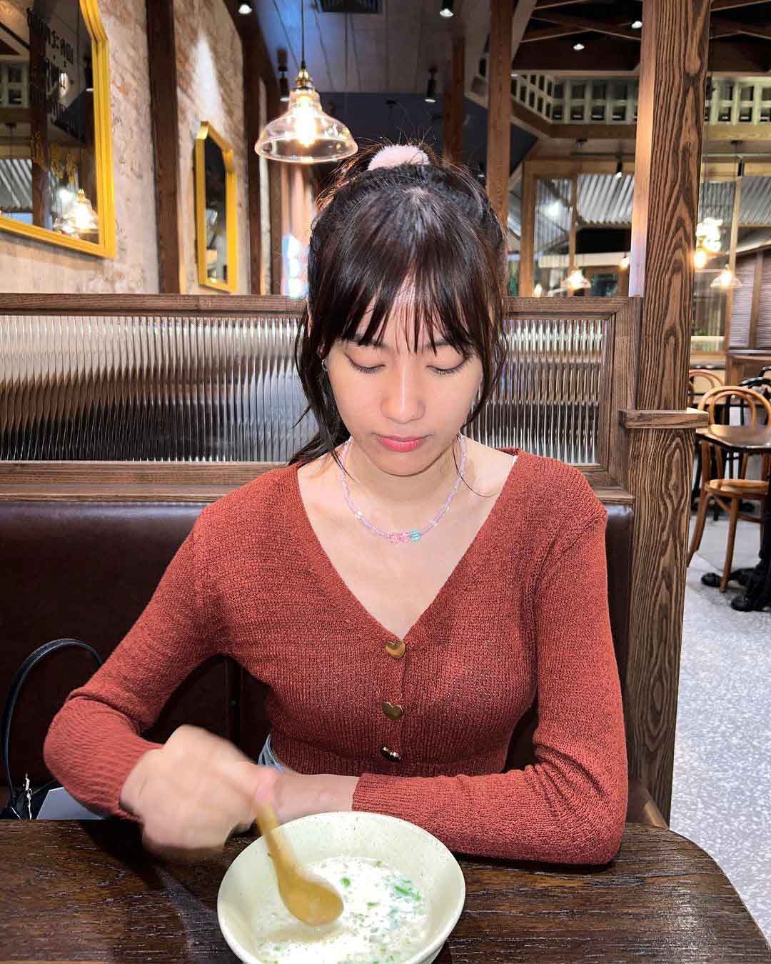 วาร์ปเด็ดๆ เก๋ไก๋ ณัฐธิชา สาวบยูทูปเบอร์ น่ารัก มีเสน่ห์ เซ็กซี่ ขวัญใจ ...